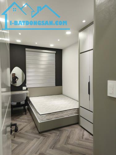 Bán nhà 2 MT HXH CMT8 Quận 10, ngang 8.4m 4 tầng, HDT: 38 triệu/tháng ...